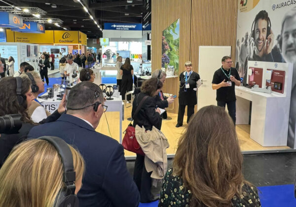 Bettear Auracast Shines in large Conference Venue